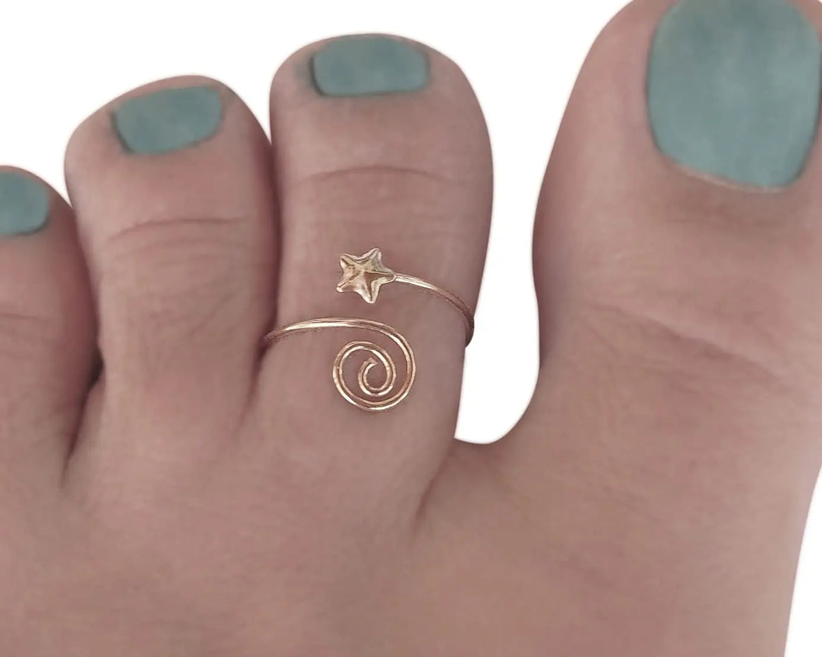 Adjustable Gold Spiral Swirl Star Thin Toe Ring – Nexus Bling